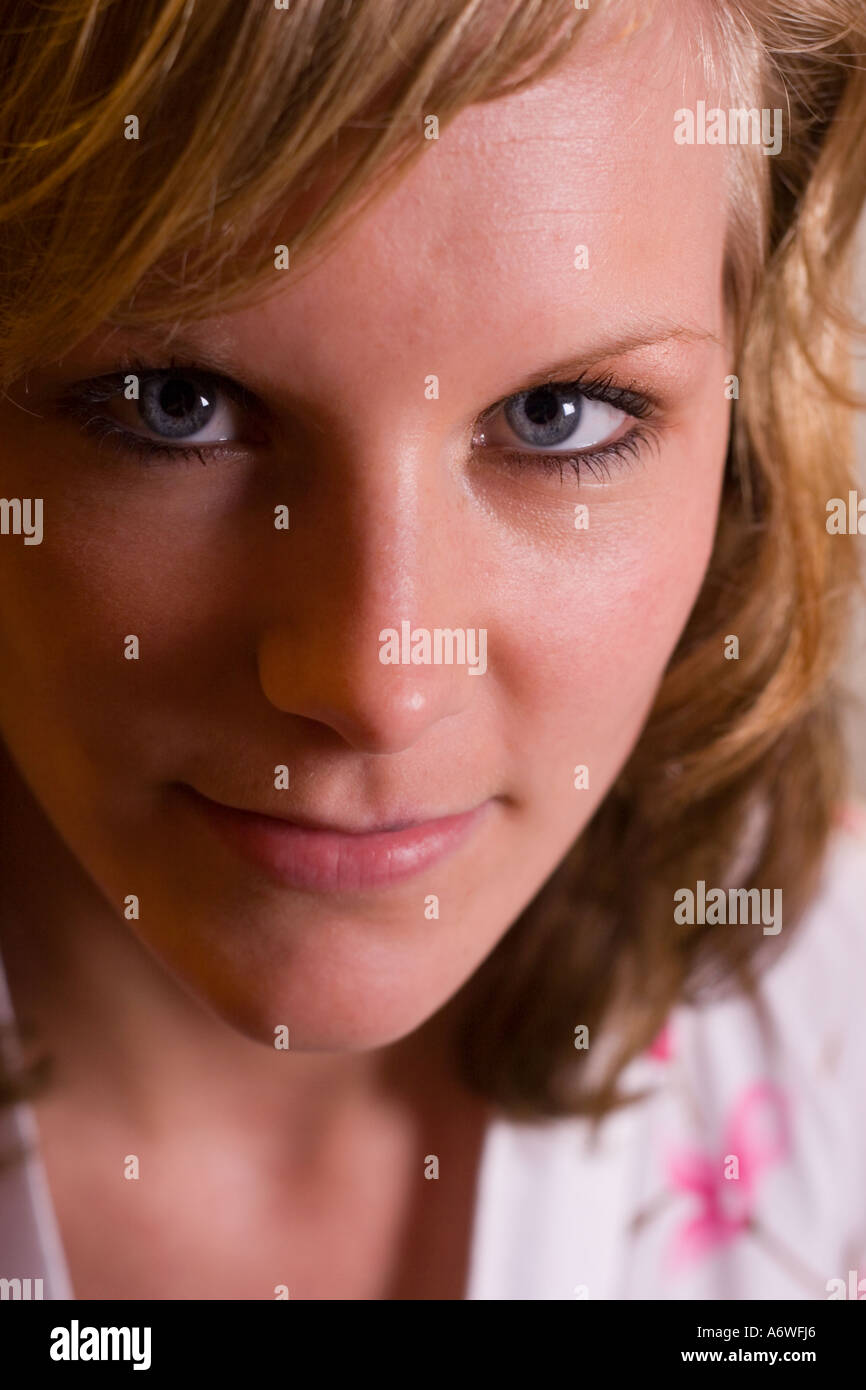 Face portrait teen girl hi-res stock photography and images - Alamy