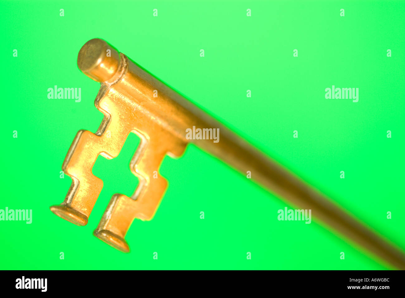 Old Brass Key Stock Photo - Alamy