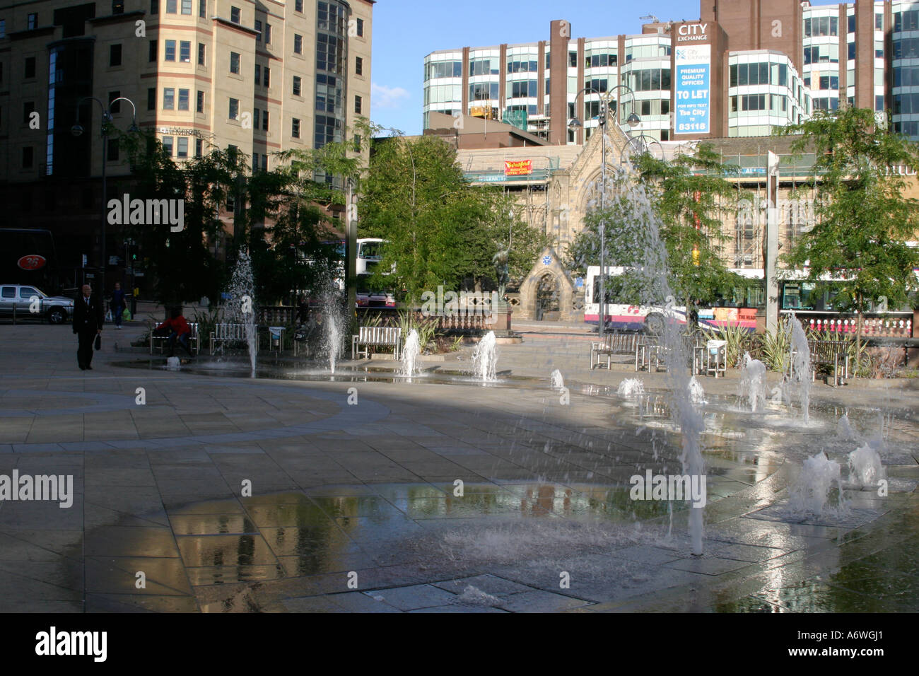 Water feature in City Square, Leeds City Centre, Dec 2005 Stock Photo ...