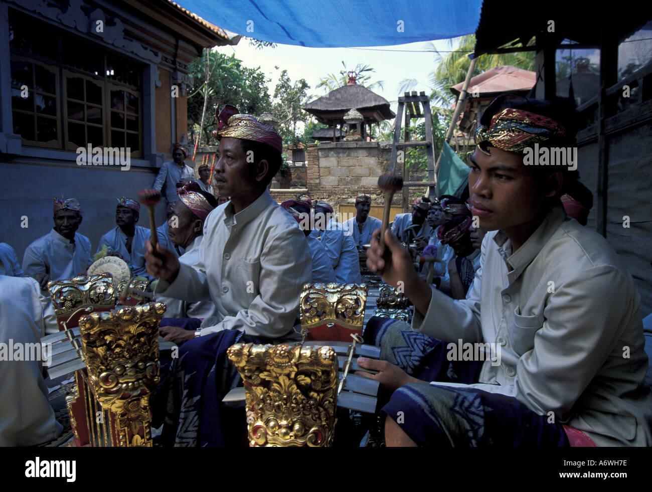 Bali cremation cermony hi-res stock photography and images - Alamy