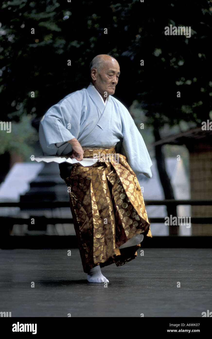 Japan people toyko hi-res stock photography and images - Alamy