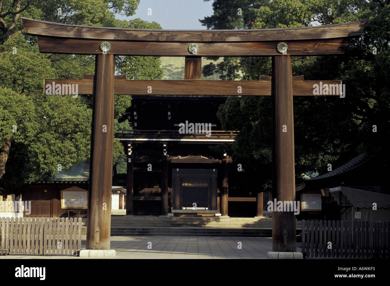 Asia, Japan, Tokyo, Harajuku. Gateway to Temple Torii Stock Photo - Alamy