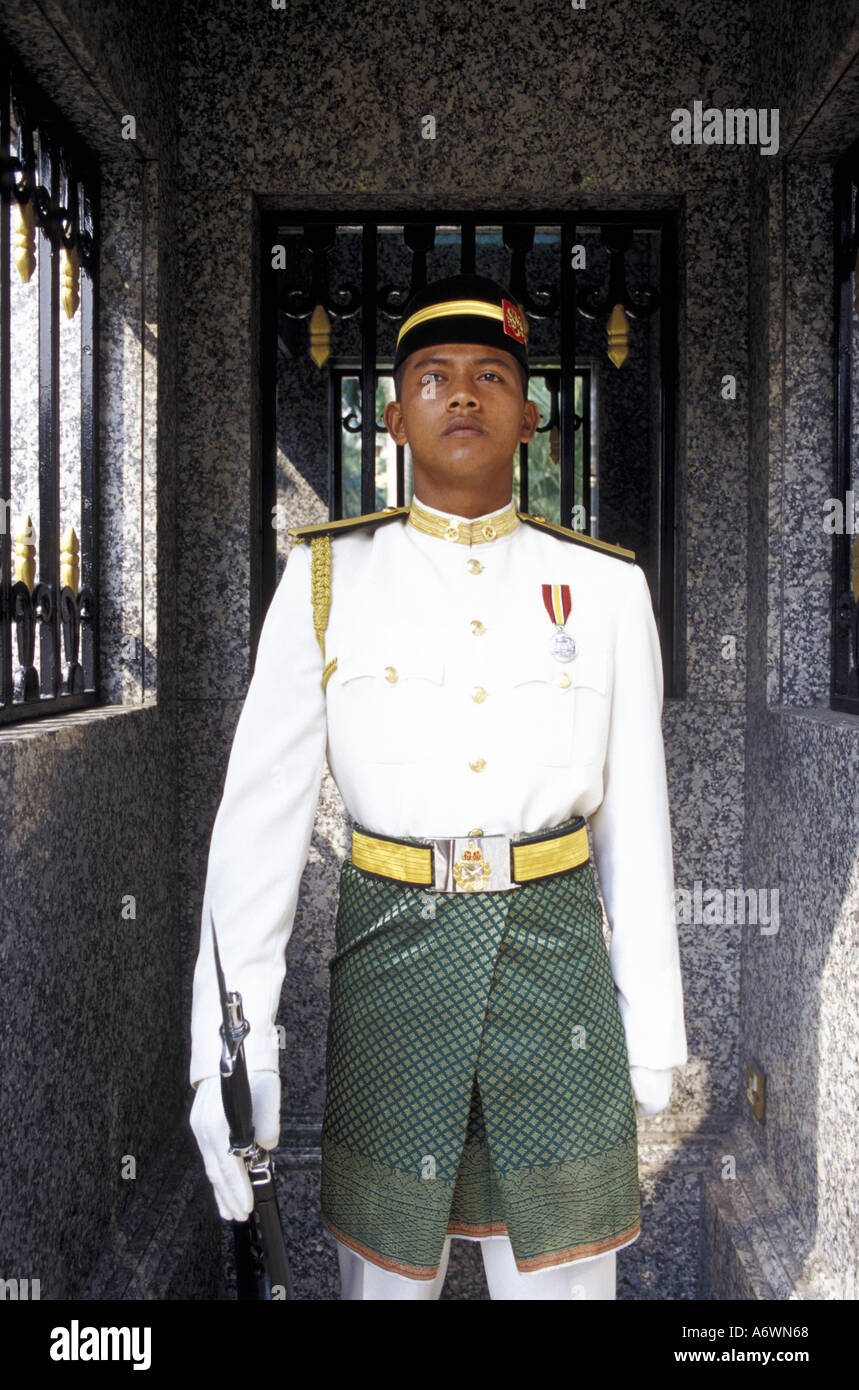 Malaysia, Malaya, Kuala Lumpur. Guards at the Royal Palace Stock Photo ...