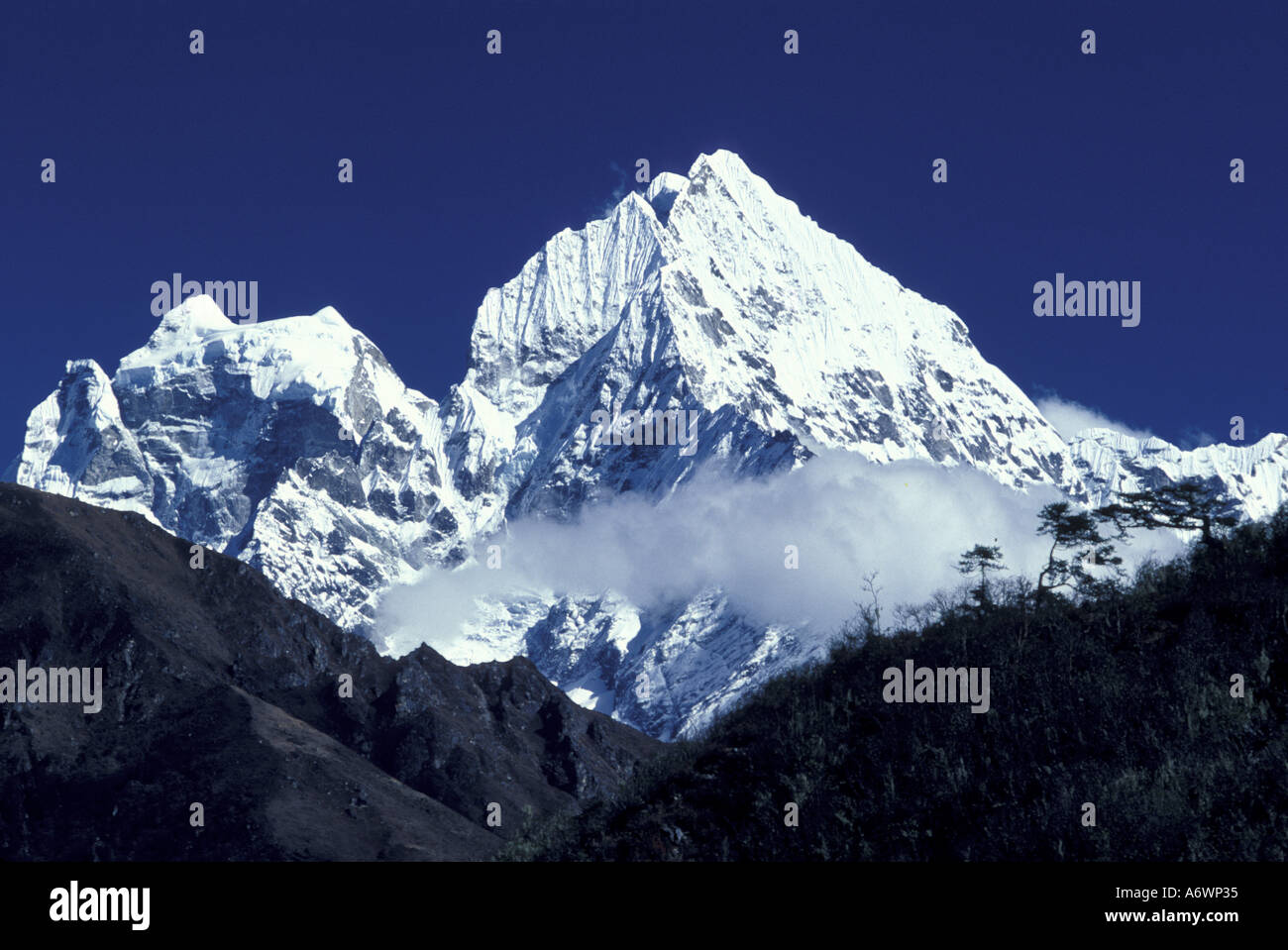 Asia, Nepal. Himalayan Mountains Stock Photo - Alamy
