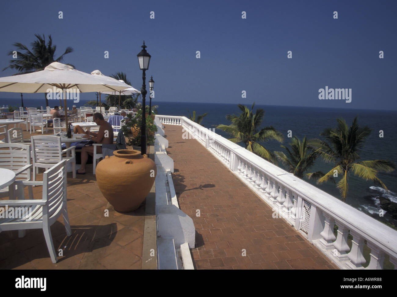Mt lavinia colombo hi-res stock photography and images - Alamy