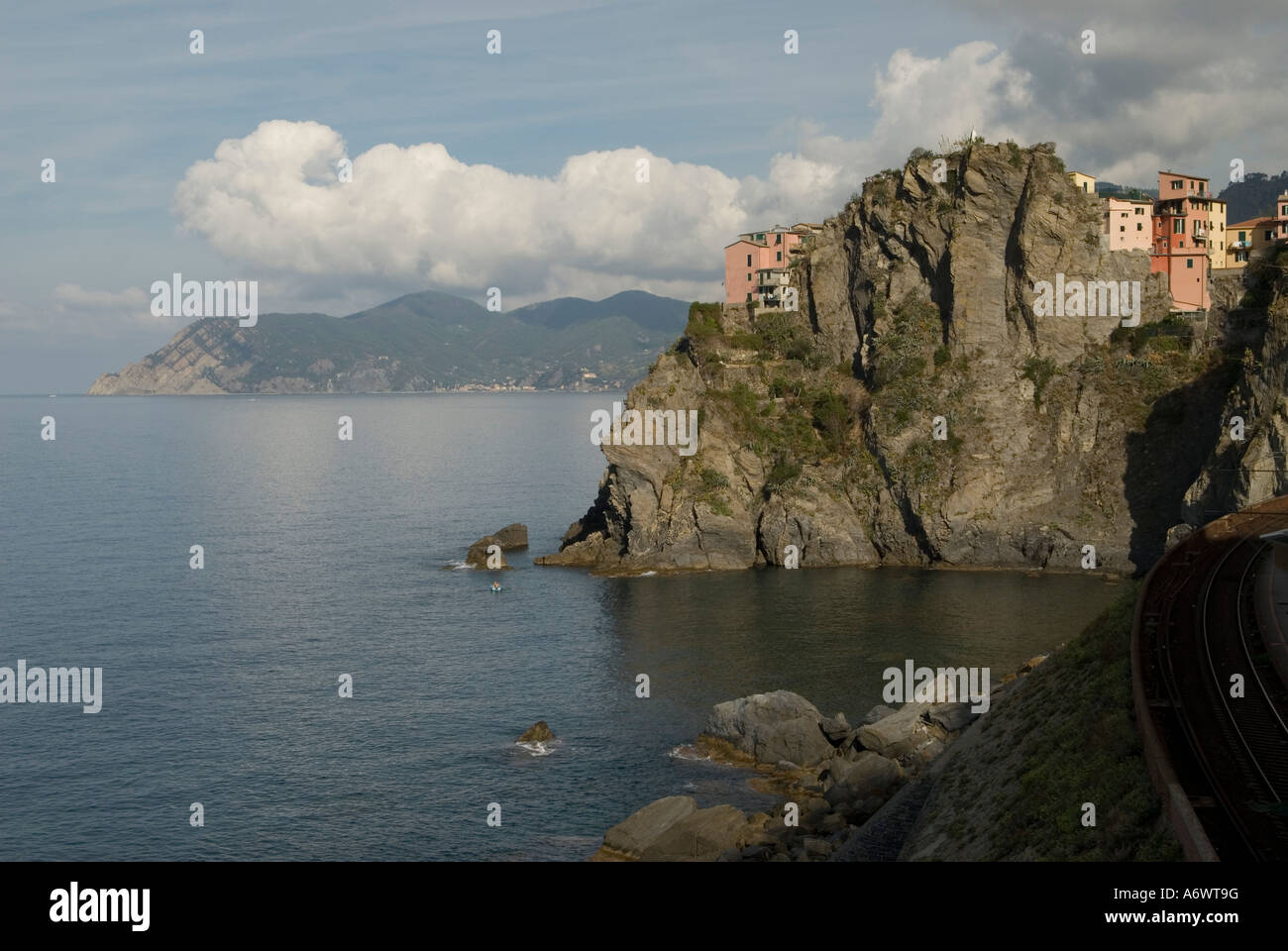 5 Cinque Terre UNESCO protected territory Stock Photo - Alamy