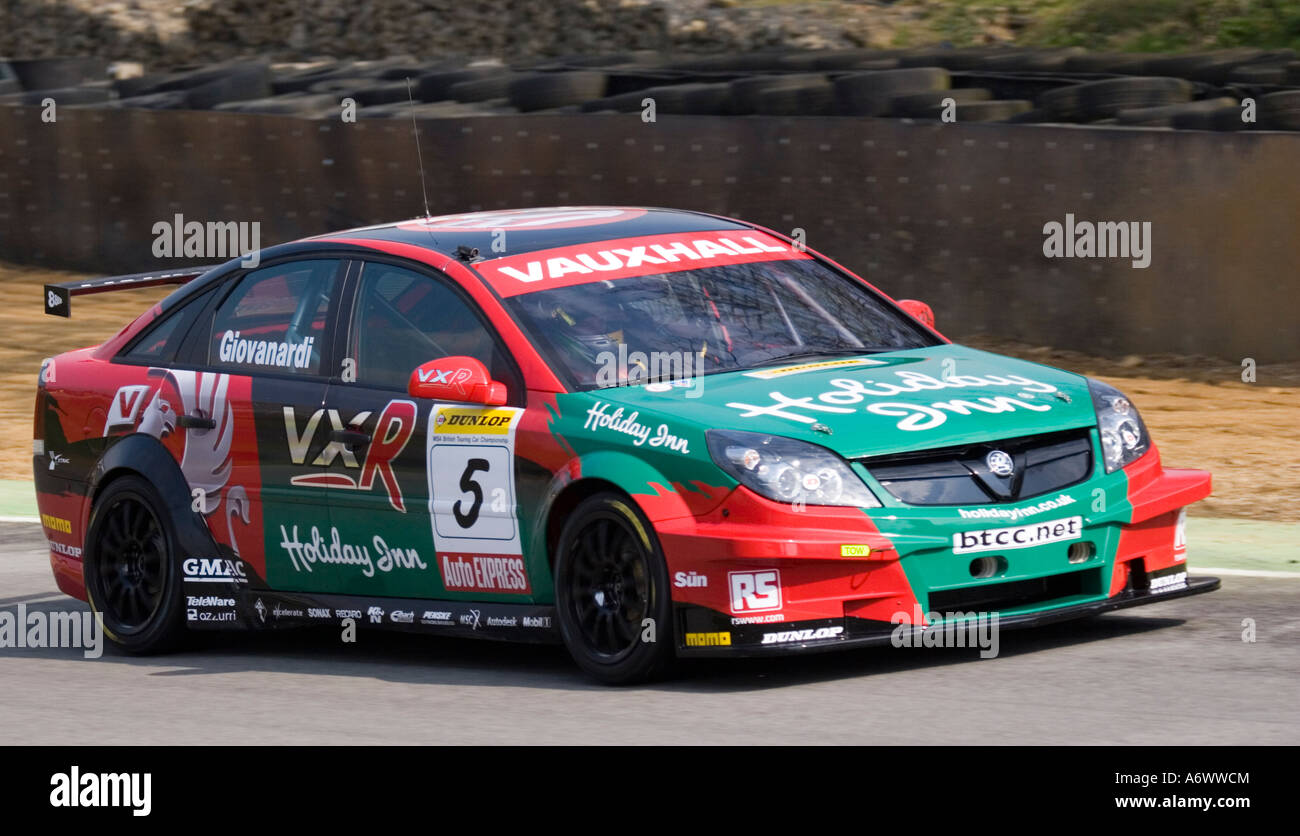 Vauxhall Vectra High Resolution Stock Photography and Images - Alamy