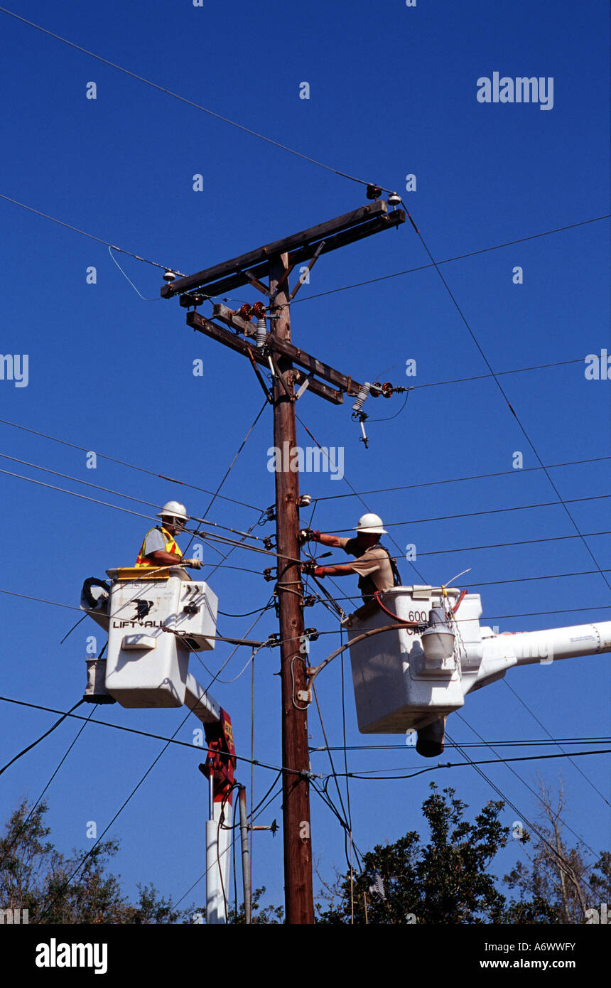 After Hurricane Rita in Texas and Louisiana, American Electric Power ...