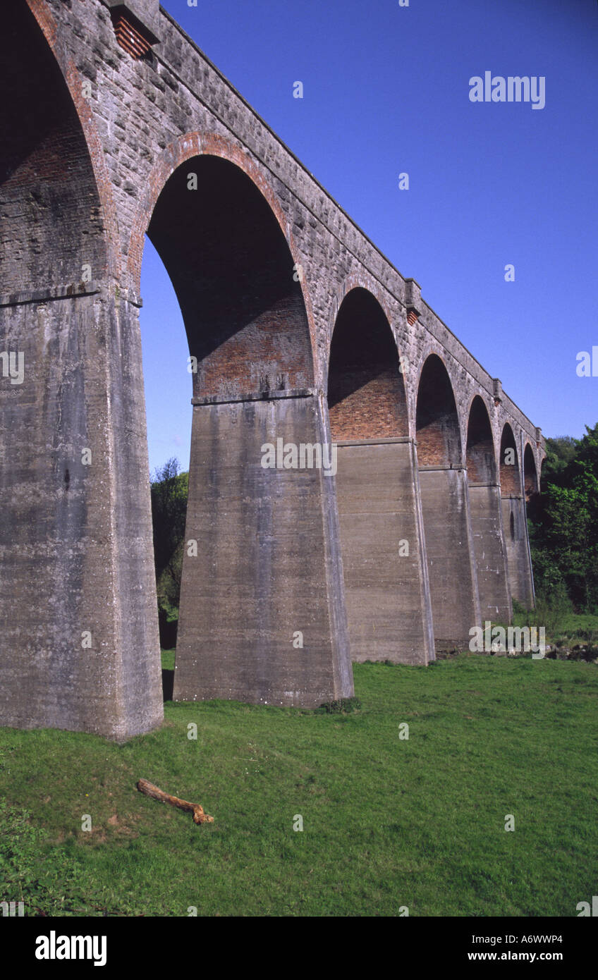 Disused railway ireland hi-res stock photography and images - Alamy