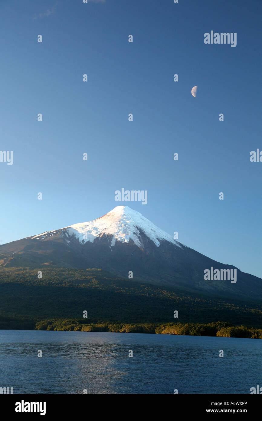 Osorno chile stars hi-res stock photography and images - Alamy
