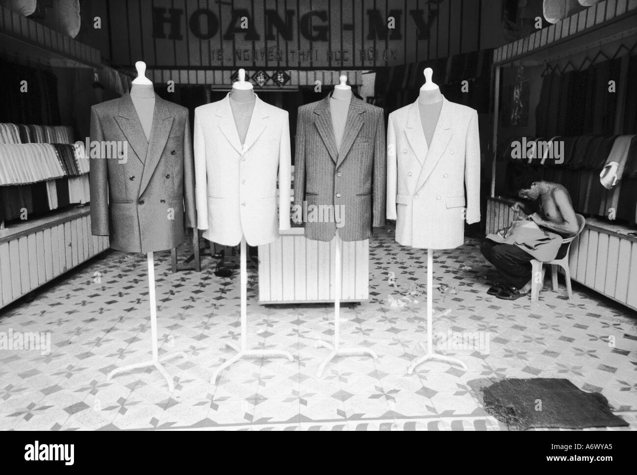 Hoi An Vietnam, Custom Suits to go Stock Photo - Alamy