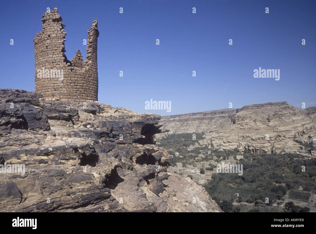Yemen, Wadi Dhar, Ruins of ancient watchtower overlooking Wadi Dhar ...