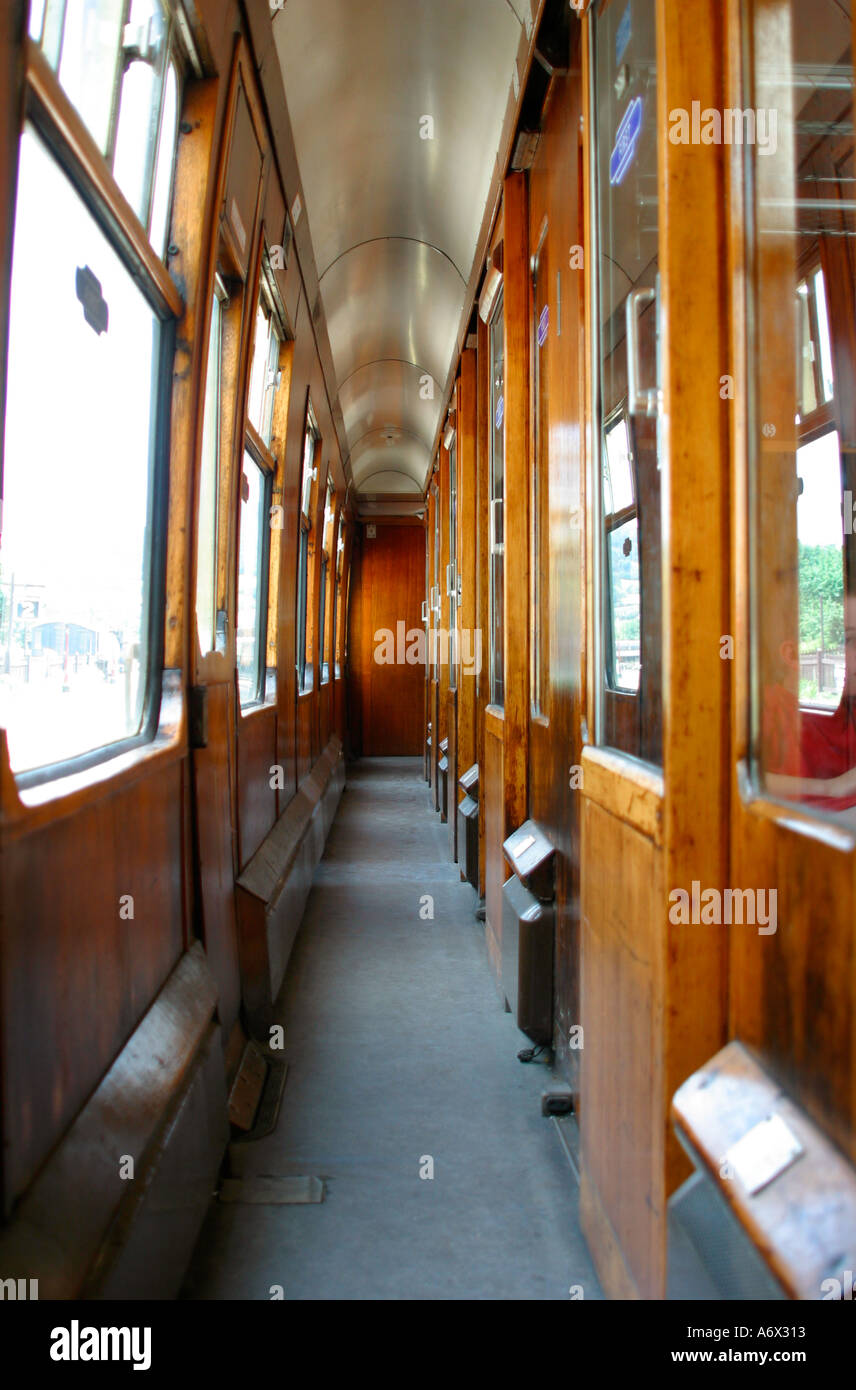 Train compartment hi-res stock photography and images - Alamy