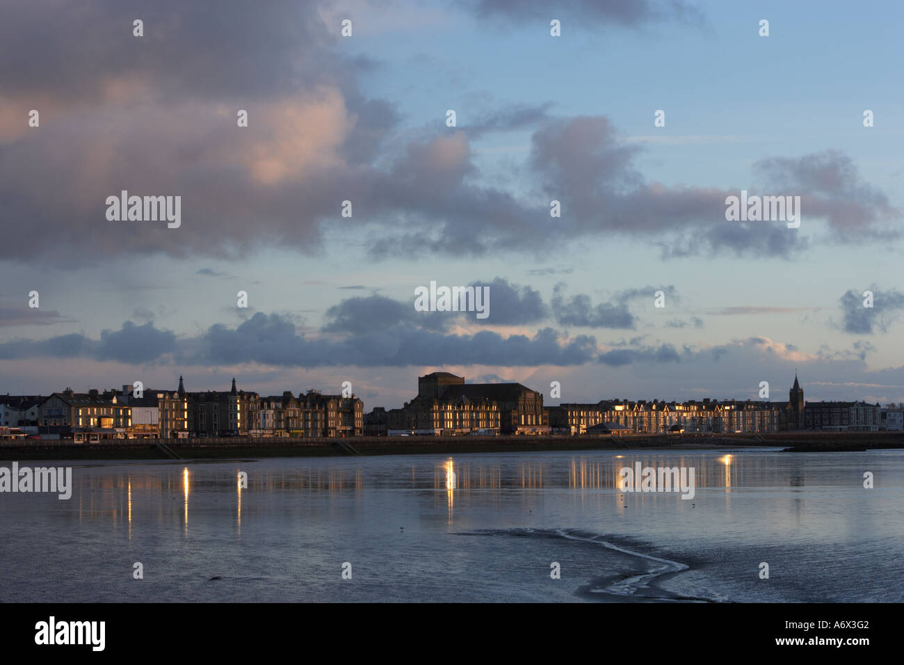 Victorian house beach winter england hi-res stock photography and ...