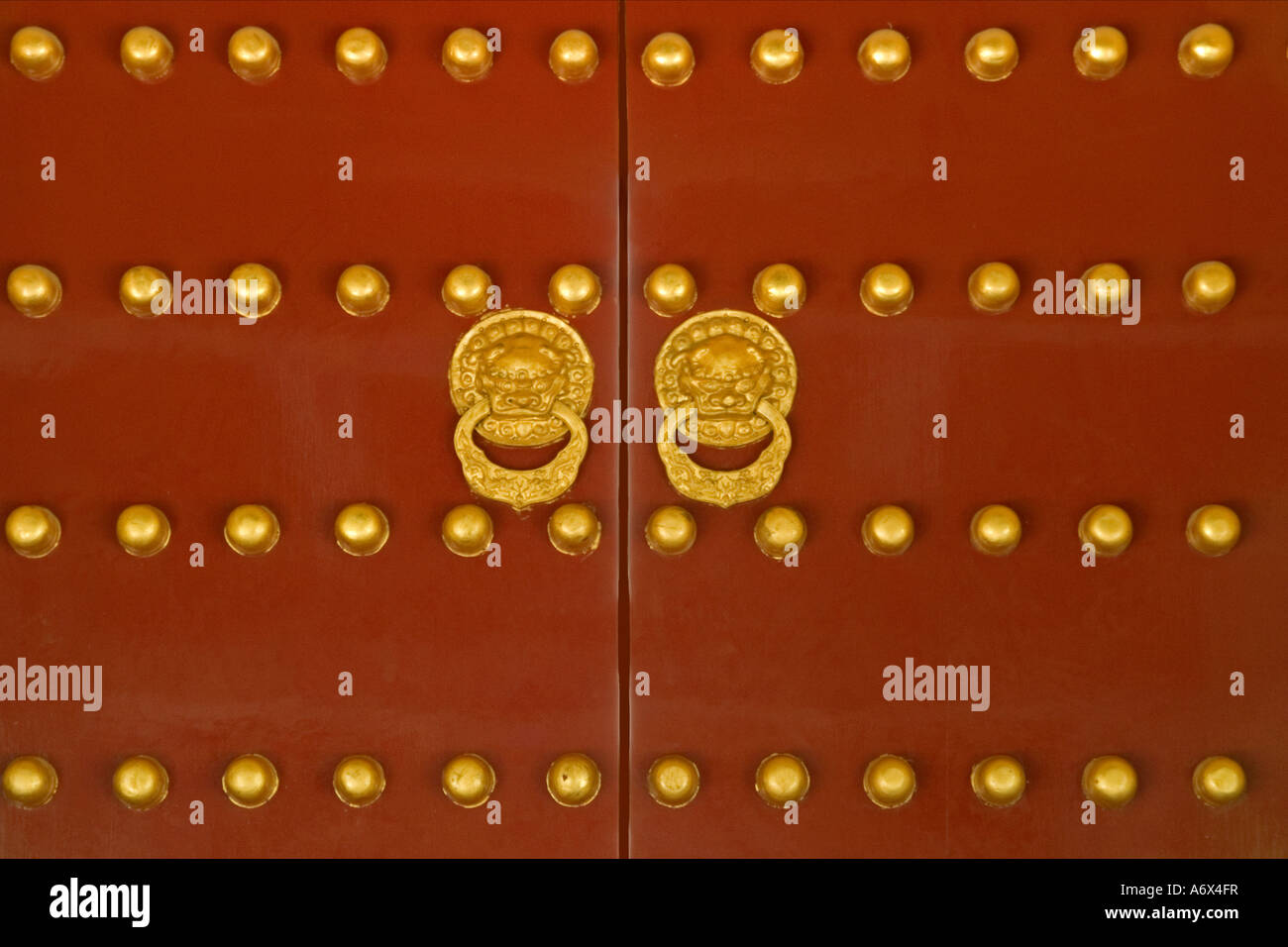 Detail of Chinese door to the Temple of Heaven Beijing China Stock ...