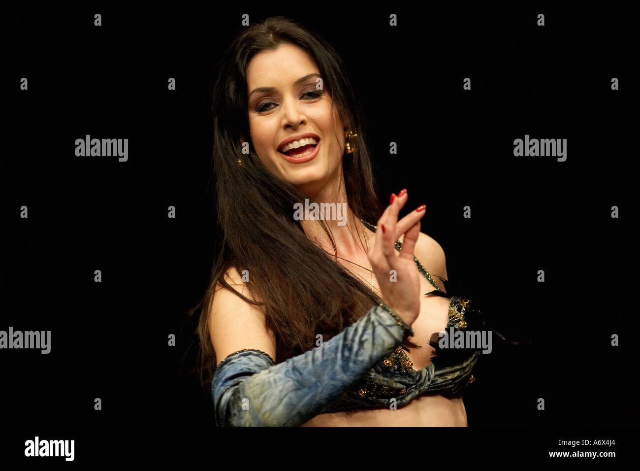 Egyptian belly dancer Stock Photo - Alamy