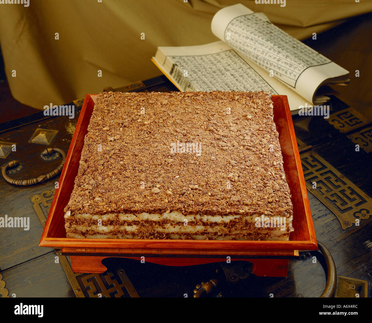 Korean steamed rice cake hi-res stock photography and images - Alamy