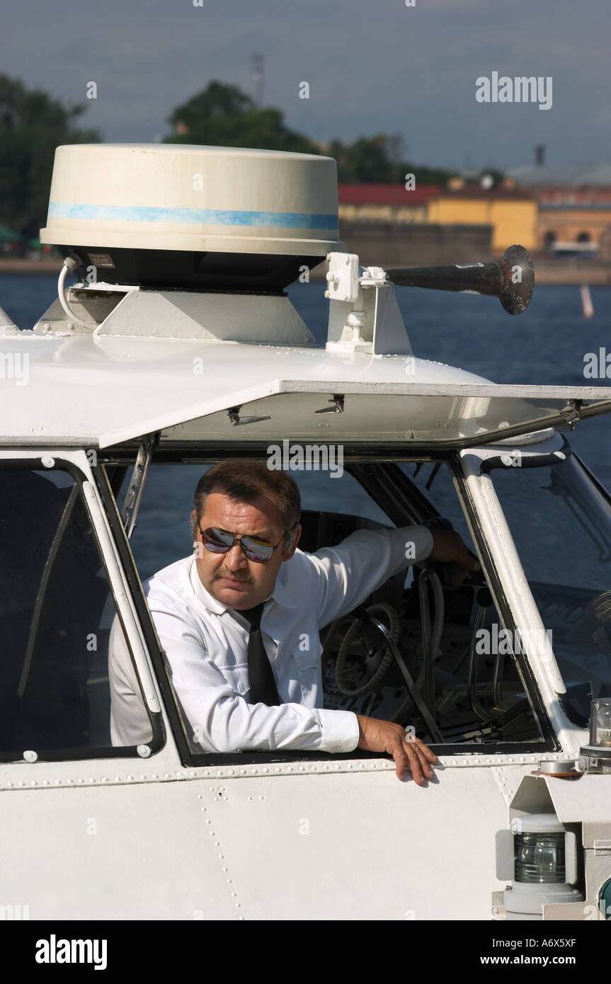 Spead boat hi-res stock photography and images - Alamy
