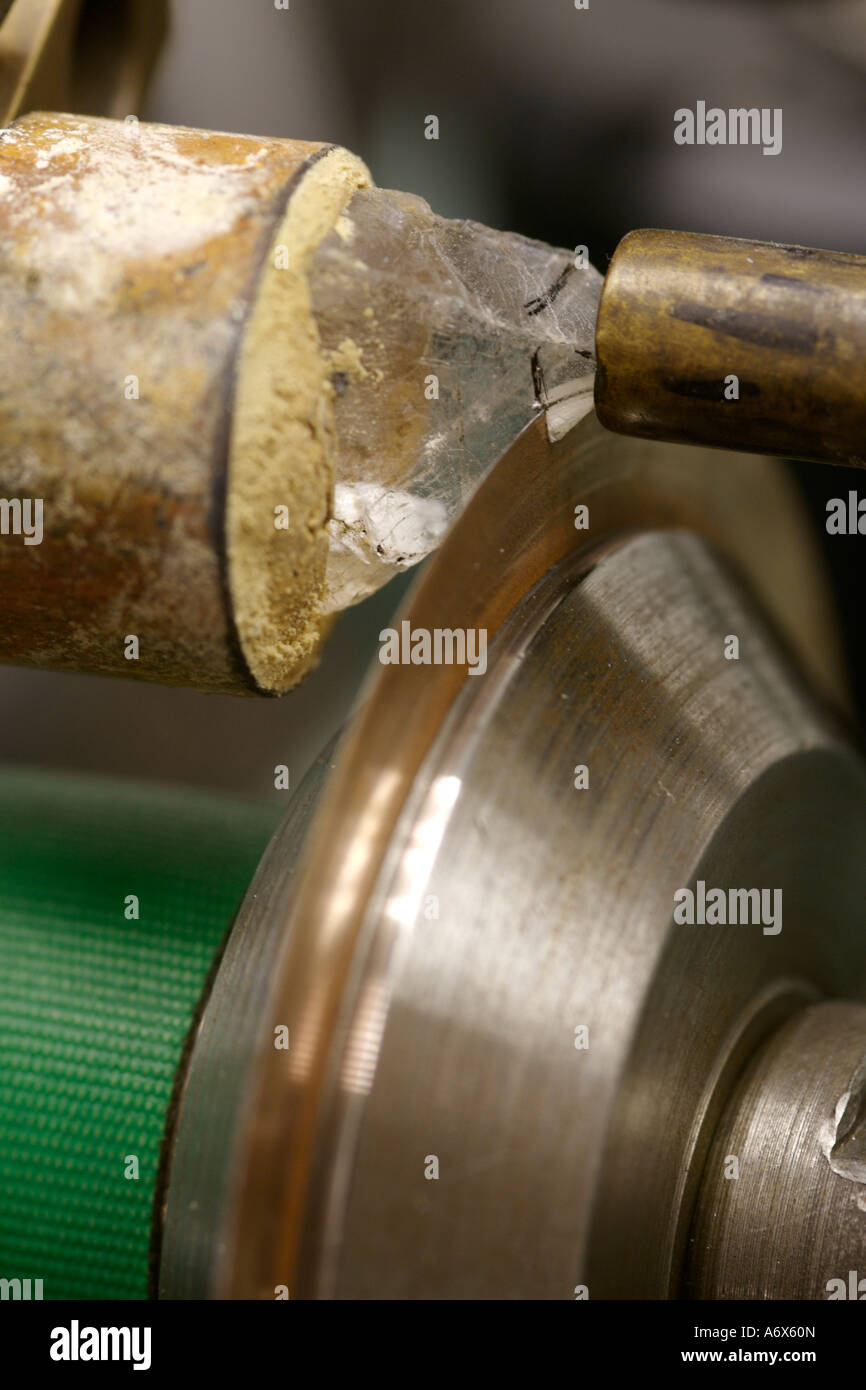 A diamond being cut on a diamond cutting machine Stock Photo - Alamy
