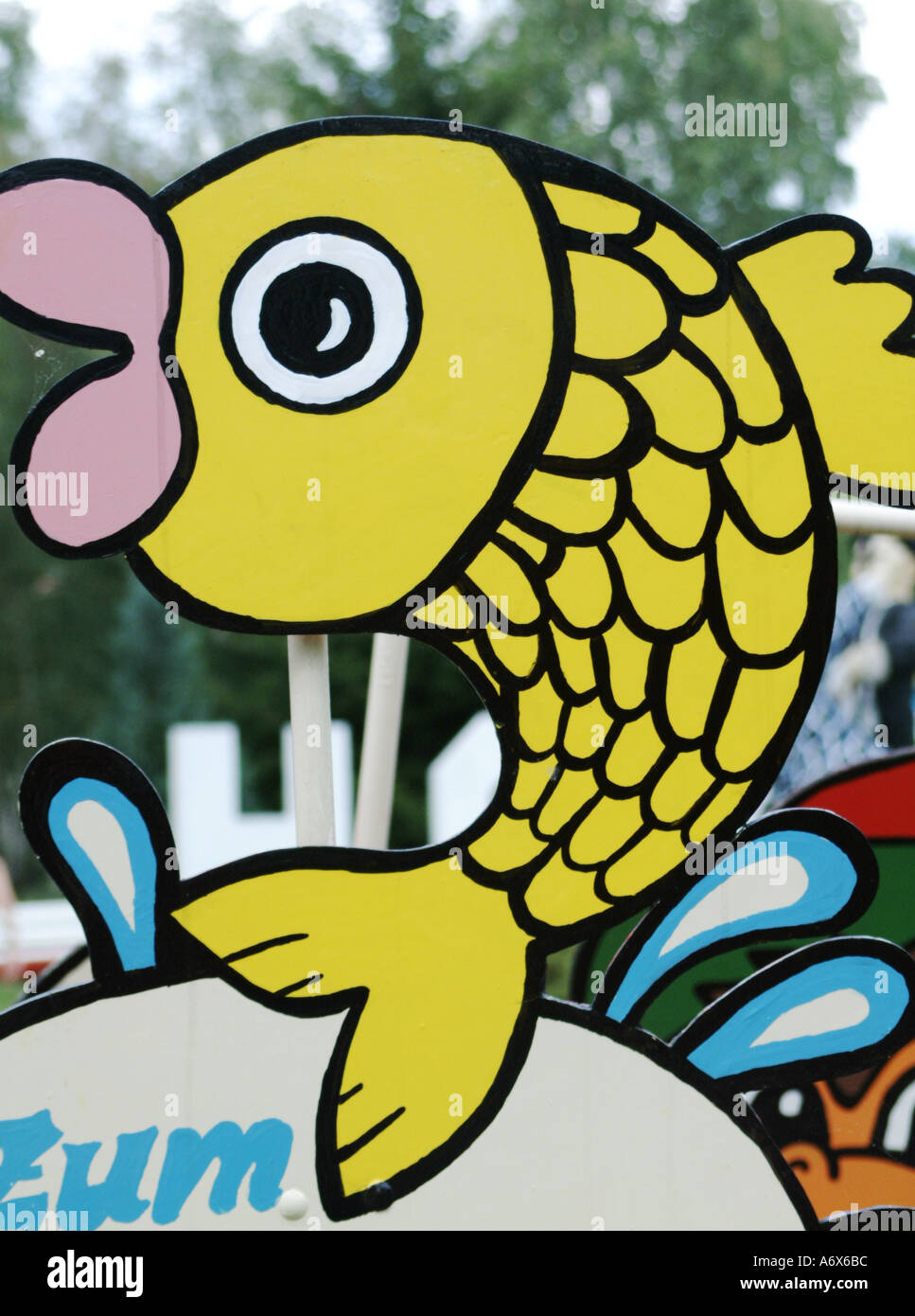 Tier Park Mascot Stock Photo - Alamy