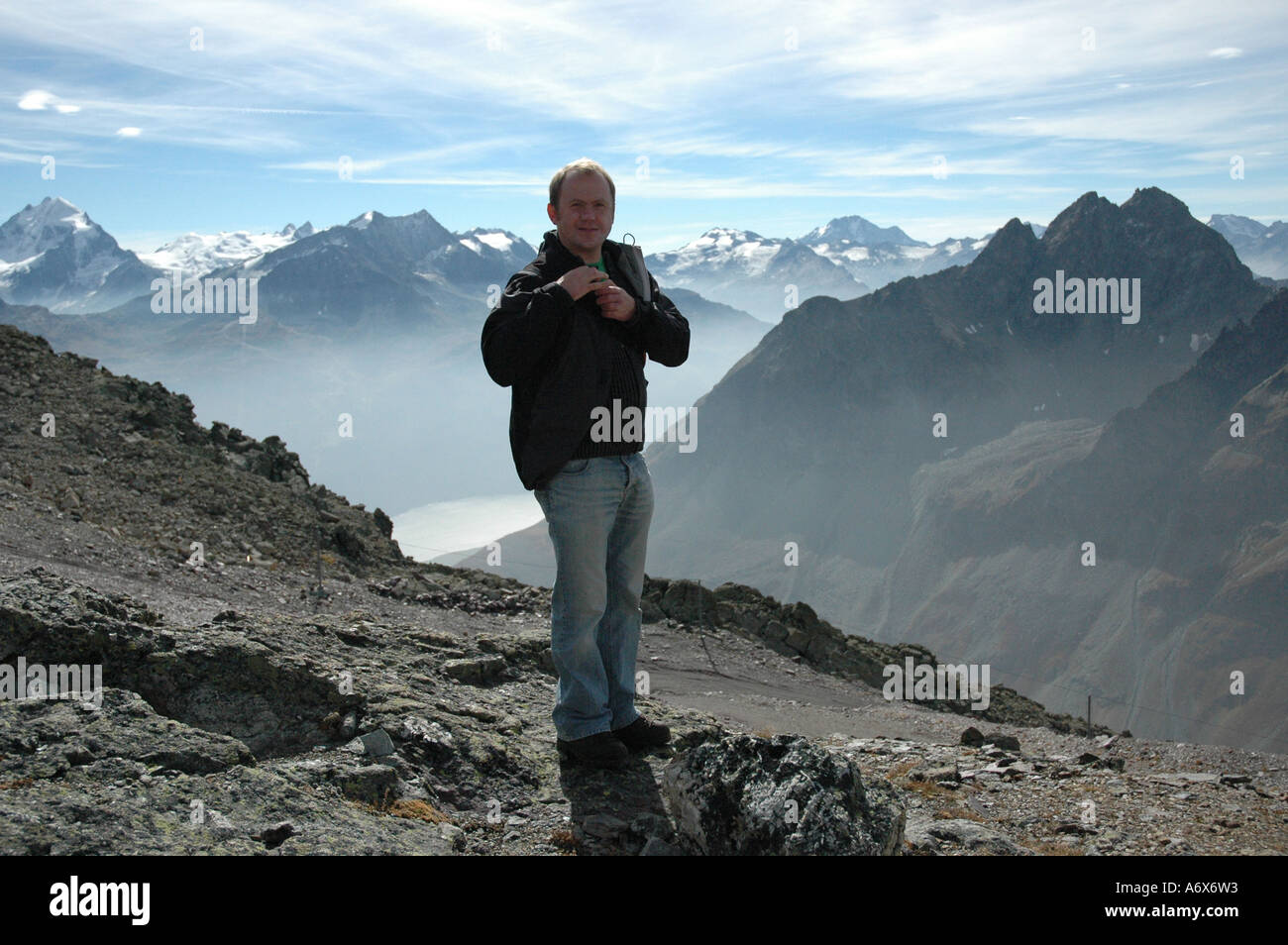 Alpen Alps Wanderung walking tour hike migration Menschen people ...