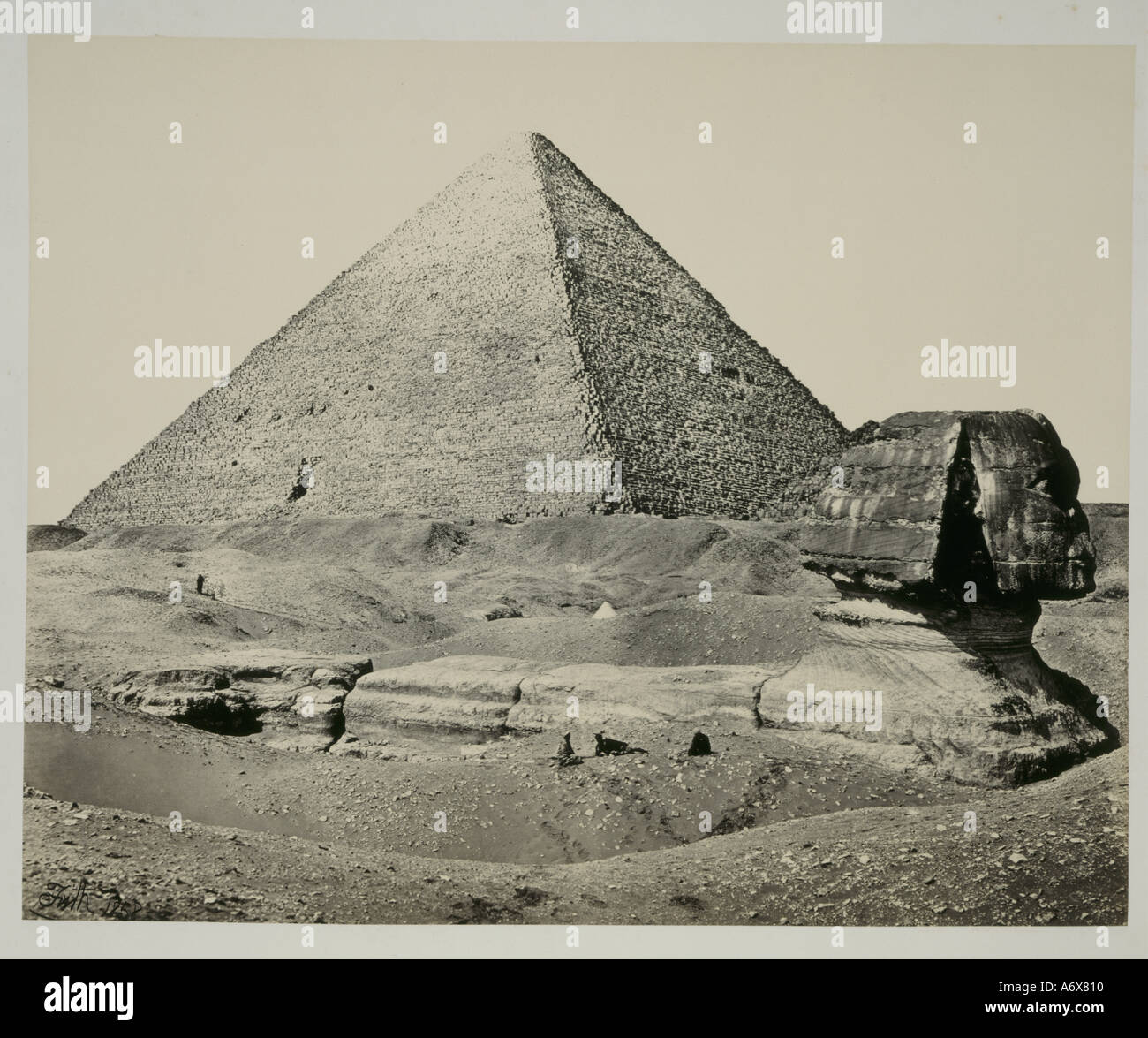 White pyramid egypt hi-res stock photography and images - Alamy