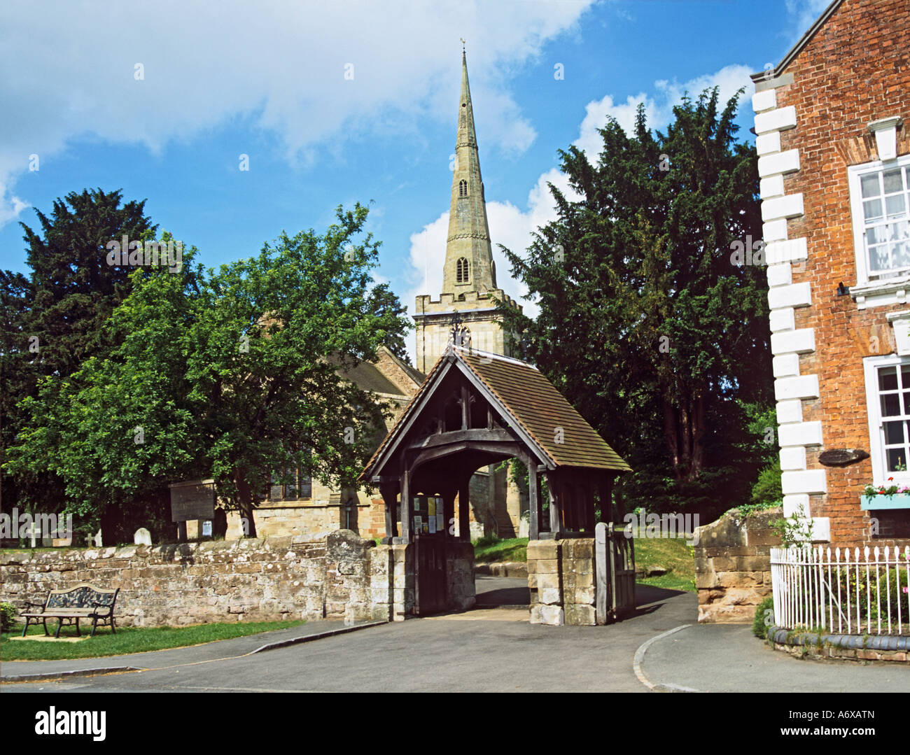 CHADDERSLEY CORBETT WORCESTERSHIRE UK June St Cassians Church and the ...