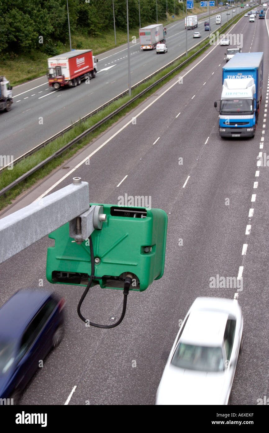 Traffic camera on motorway bridge hi-res stock photography and images ...