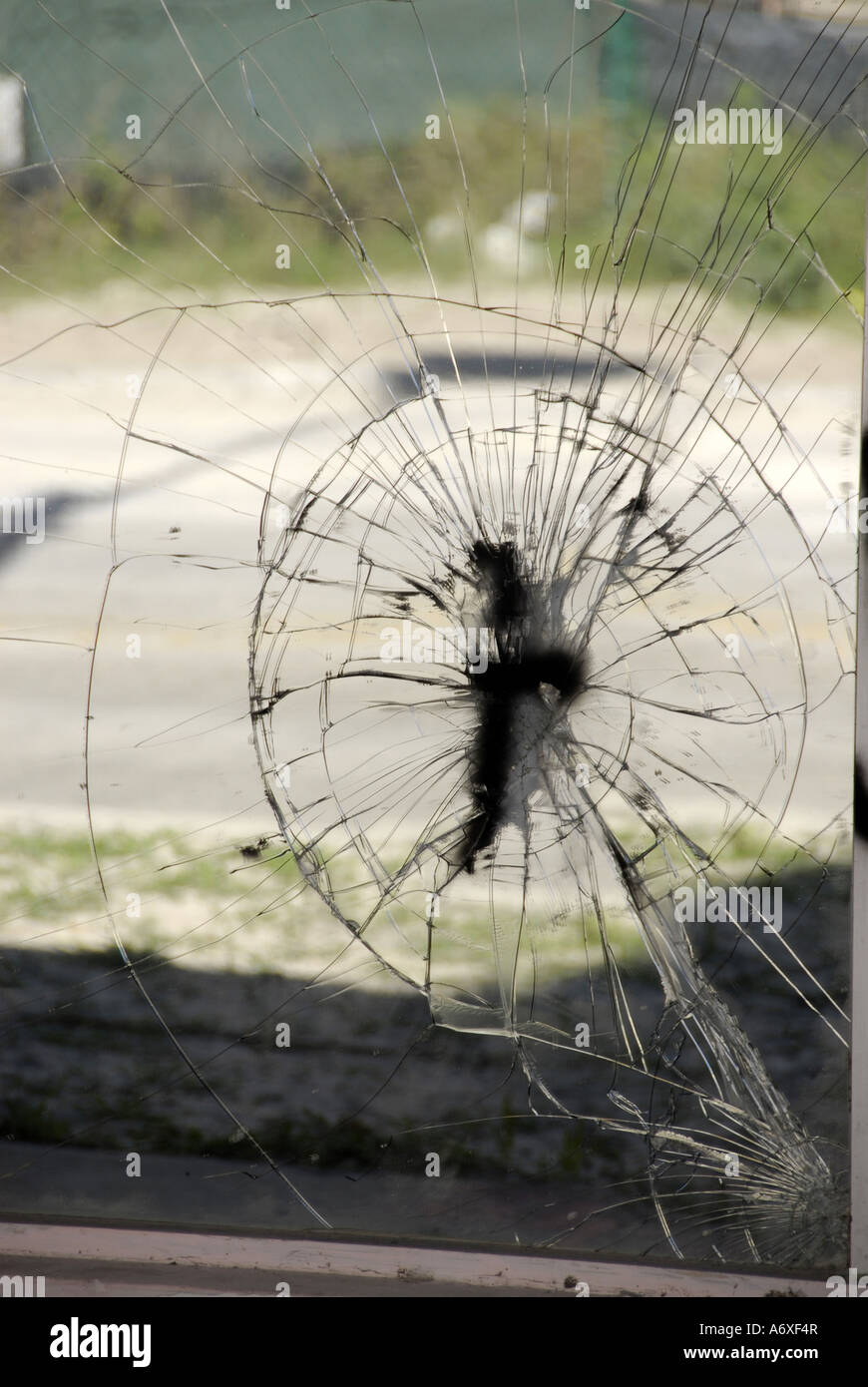 The fractured mirror hi-res stock photography and images - Alamy
