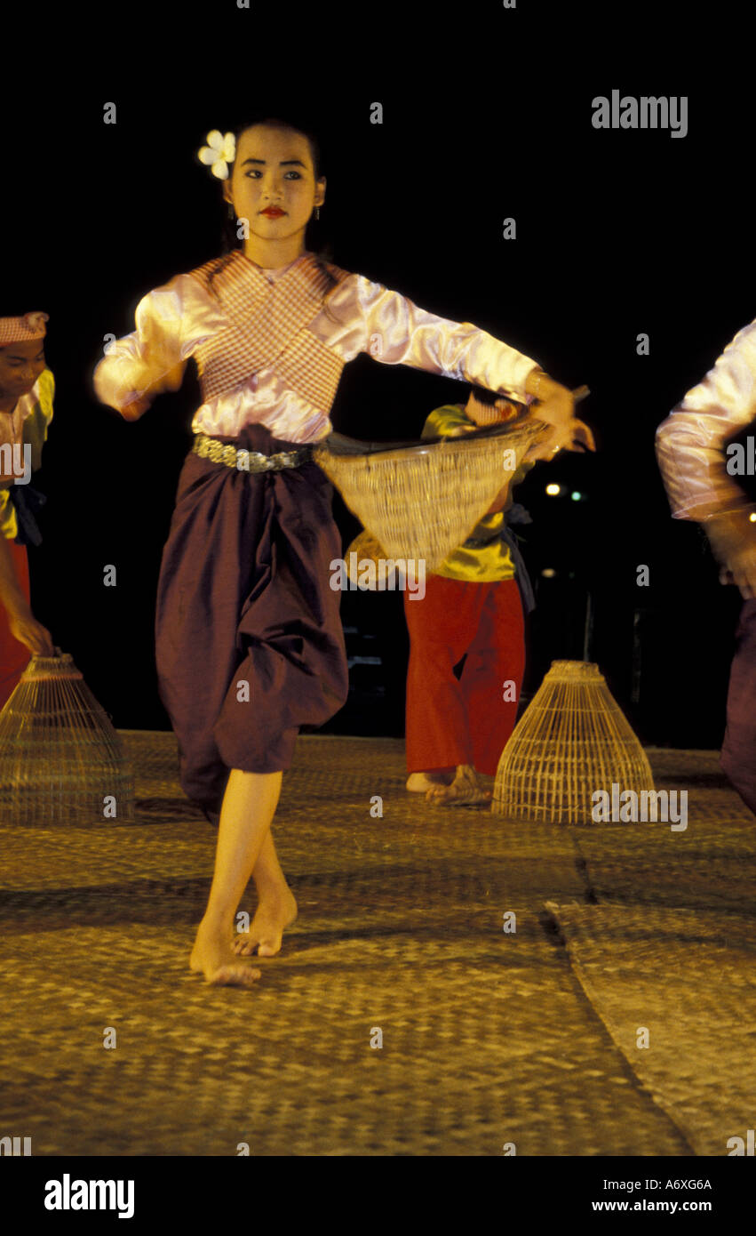Asia, Cambodia. Cambodian folk dance Stock Photo - Alamy