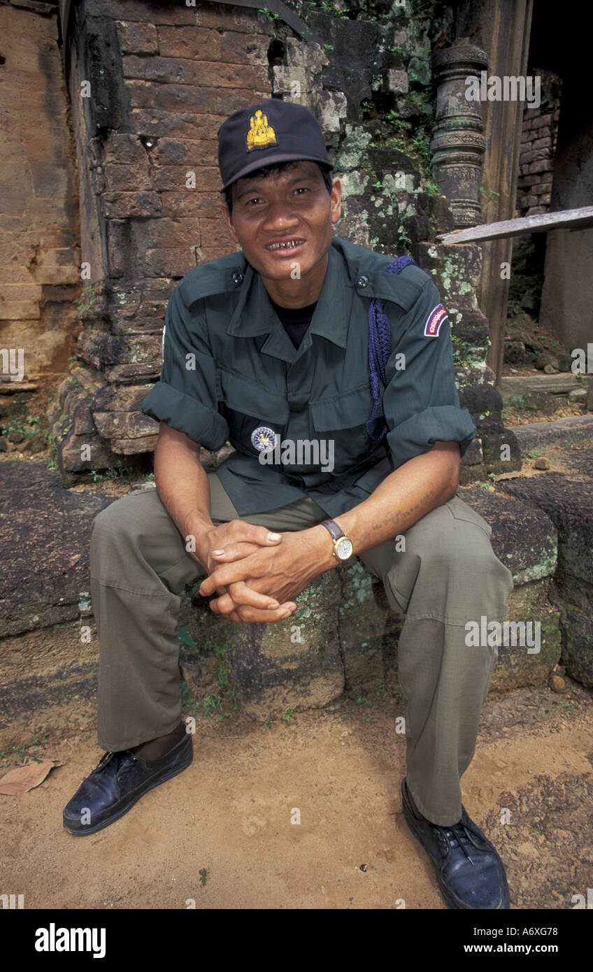 Asia, Cambodia, Ban Teay Srei Temple. Security guard Stock Photo - Alamy