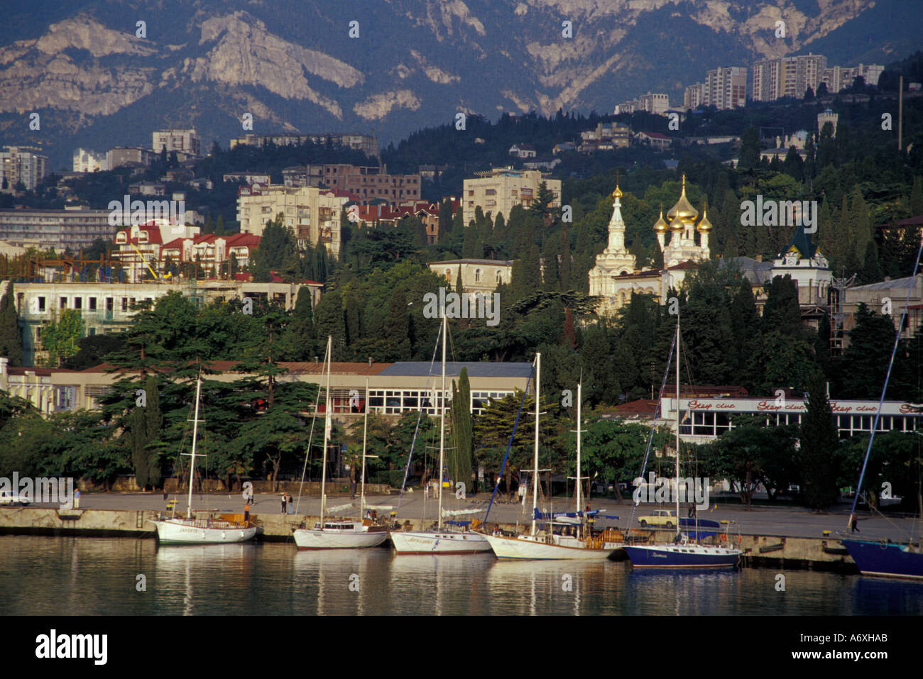 EU, Ukraine, Yalta, Port of Yalta, Black Sea, gold domes of Alexander ...
