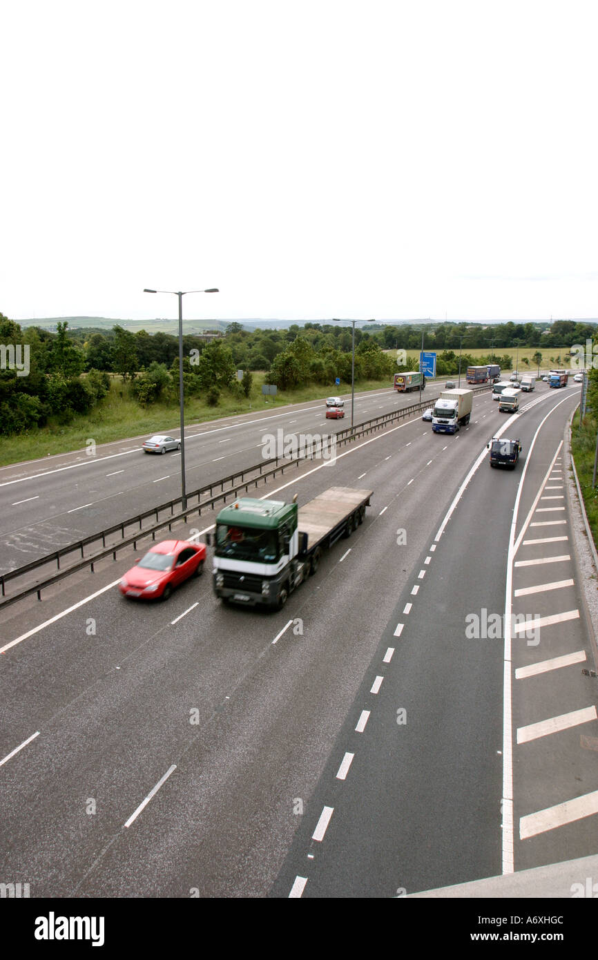 M606 motorway hi-res stock photography and images - Alamy