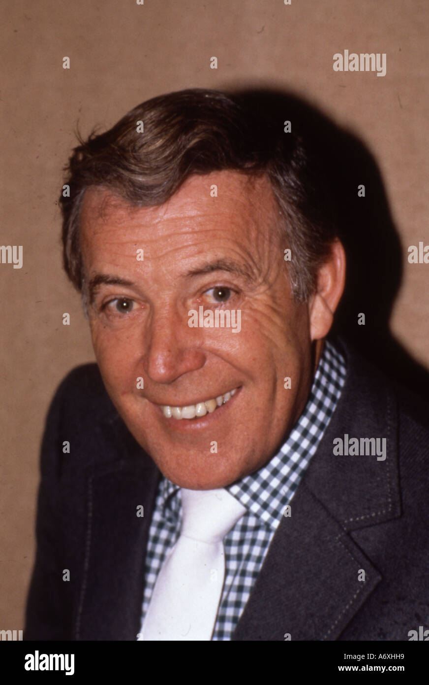 VAL DOONICAN Irish musician Stock Photo - Alamy