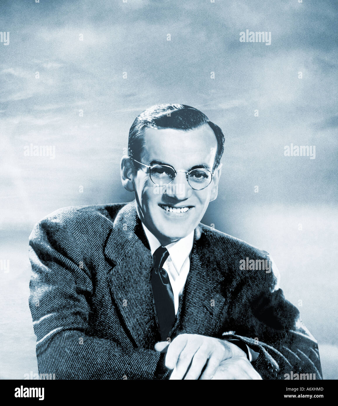 Glen miller band hi-res stock photography and images - Alamy