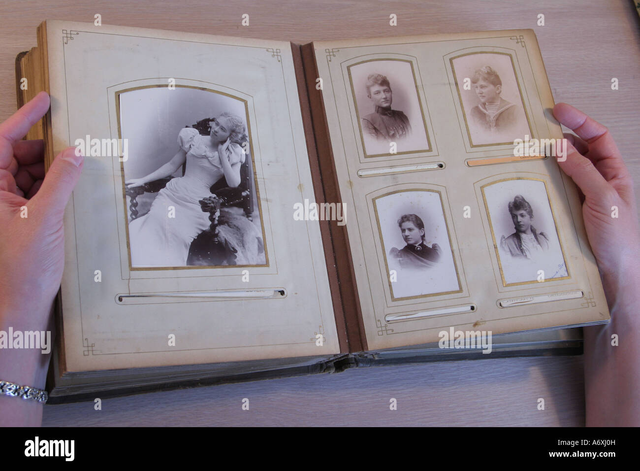 old family album Stock Photo - Alamy
