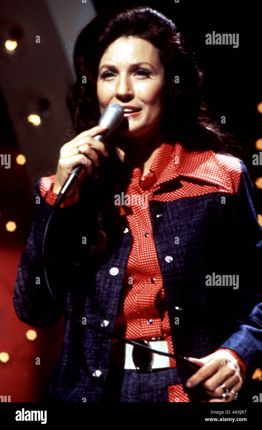 LORETTA LYNN US Country singer Photo Mayer Stock Photo - Alamy
