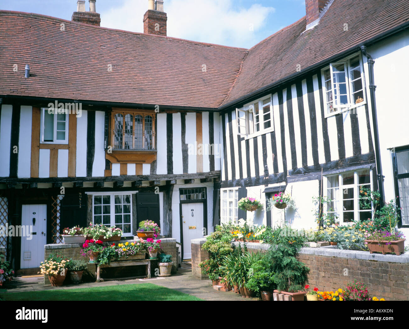 Vicar vicars hi-res stock photography and images - Alamy