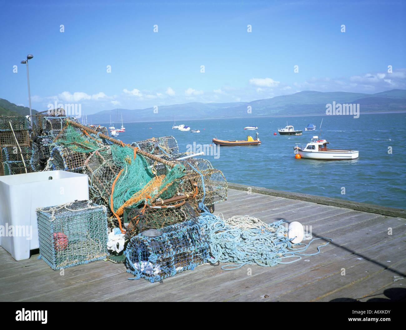 Aberdovey pier fishing hi-res stock photography and images - Alamy