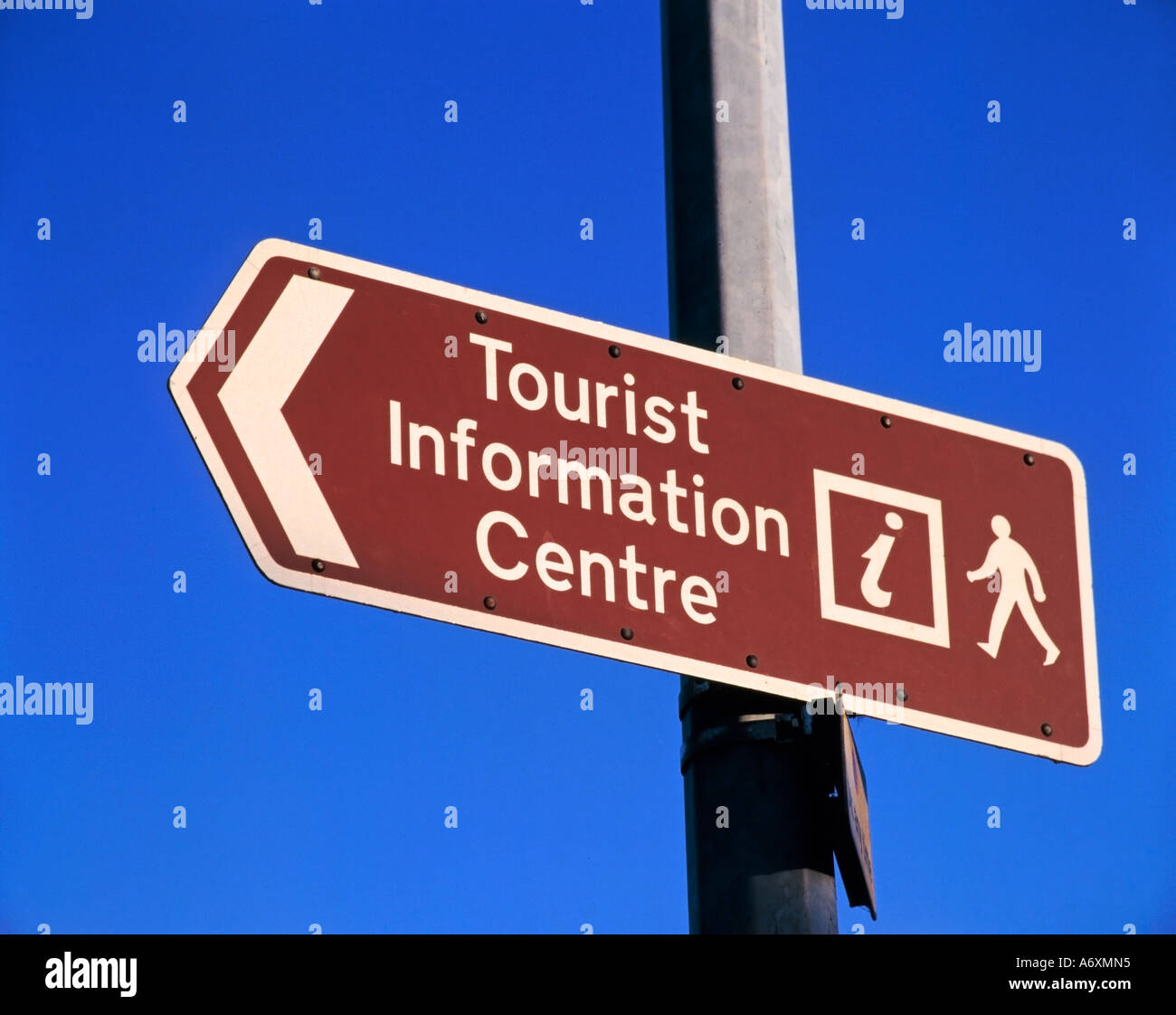 Toursit office sign hi-res stock photography and images - Alamy