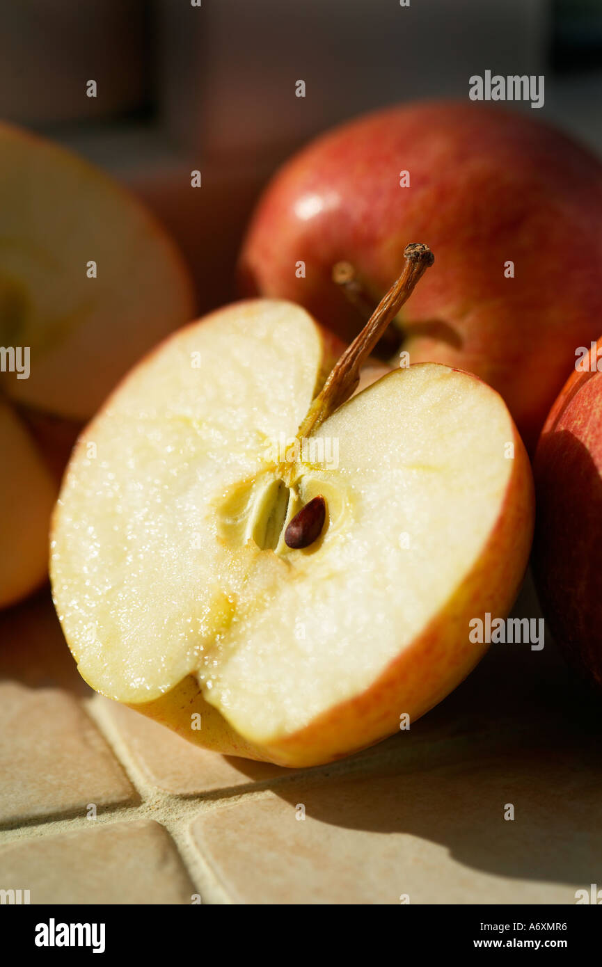Half of apples hi-res stock photography and images - Alamy
