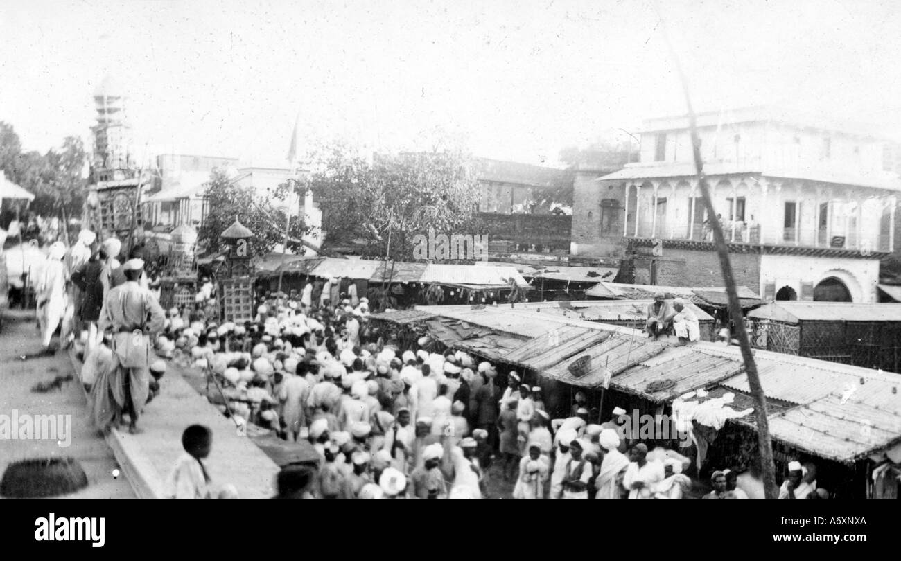 View old bazaar in Black and White Stock Photos & Images - Alamy