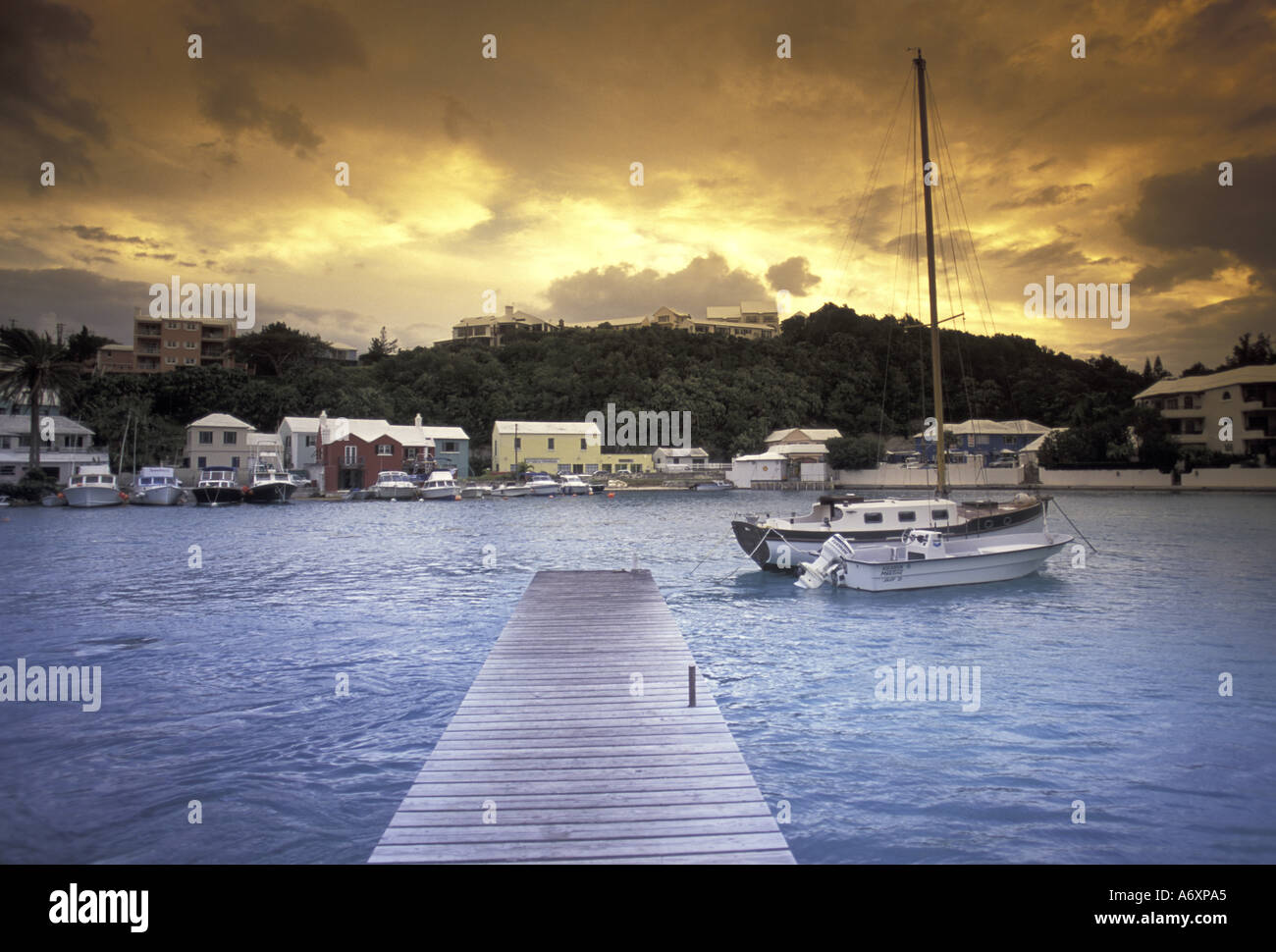 Bermuda, flatts village hi-res stock photography and images - Alamy