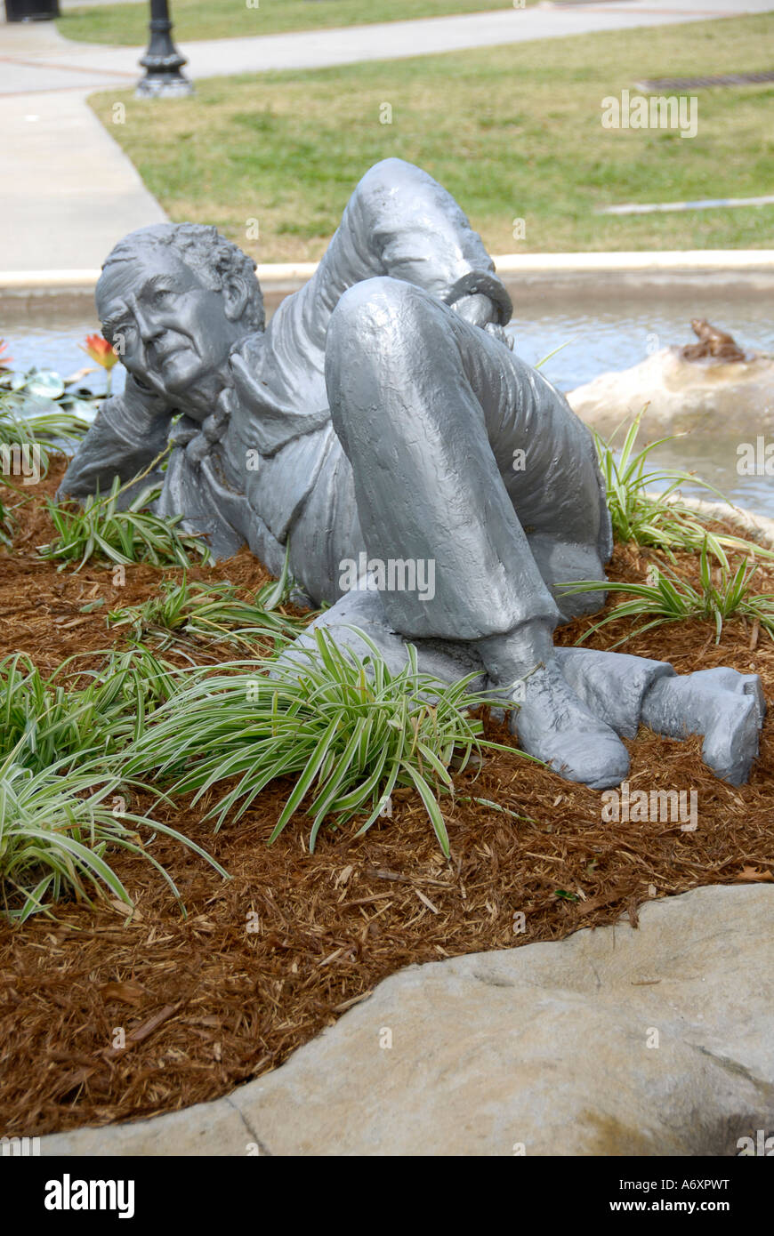 Thomas edison statue florida hi-res stock photography and images - Alamy