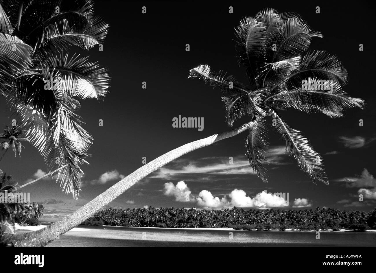 Idyll island Black and White Stock Photos & Images - Alamy