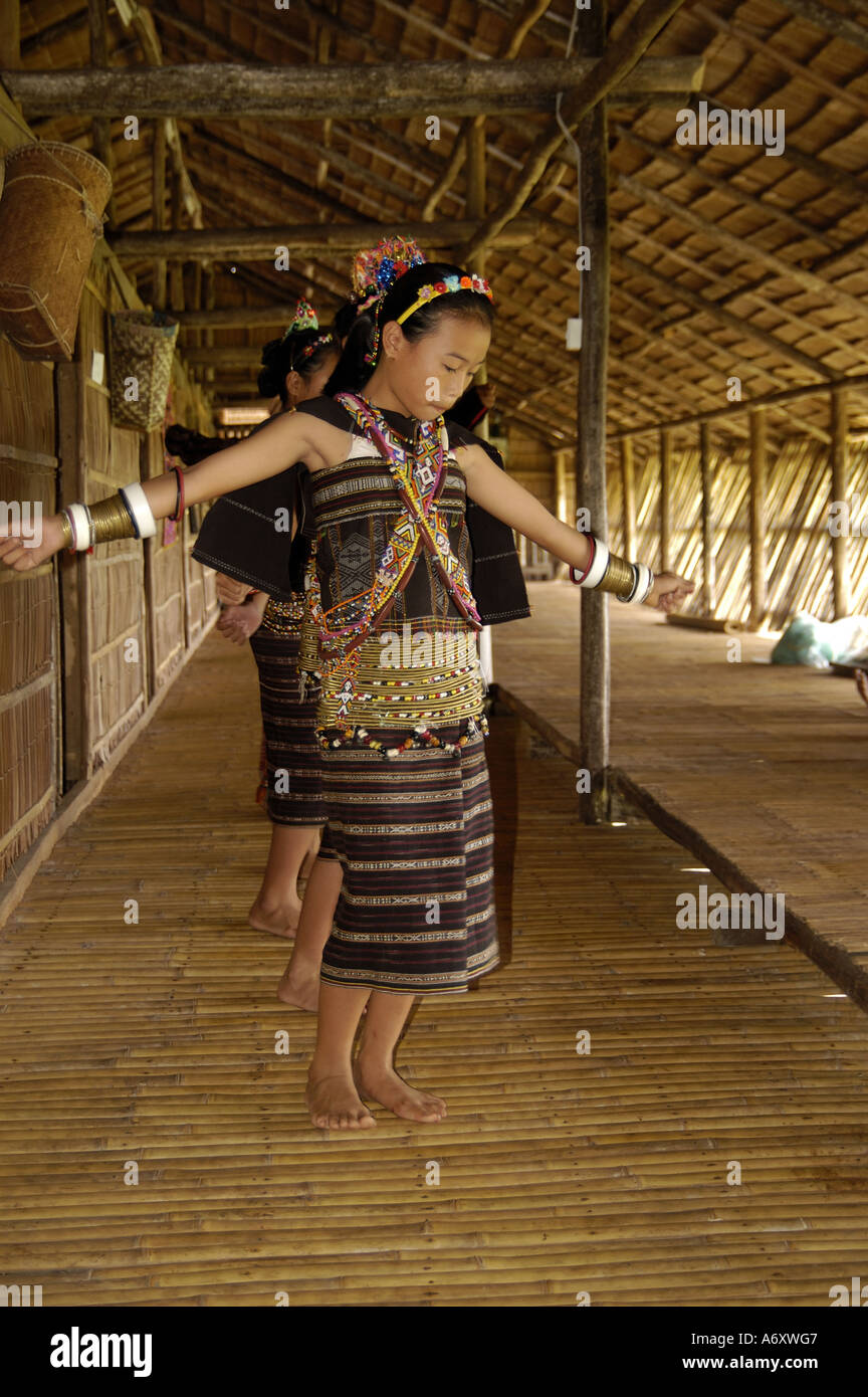 rungus boy and girl dancing in traditional costume sabah malaysia Stock ...