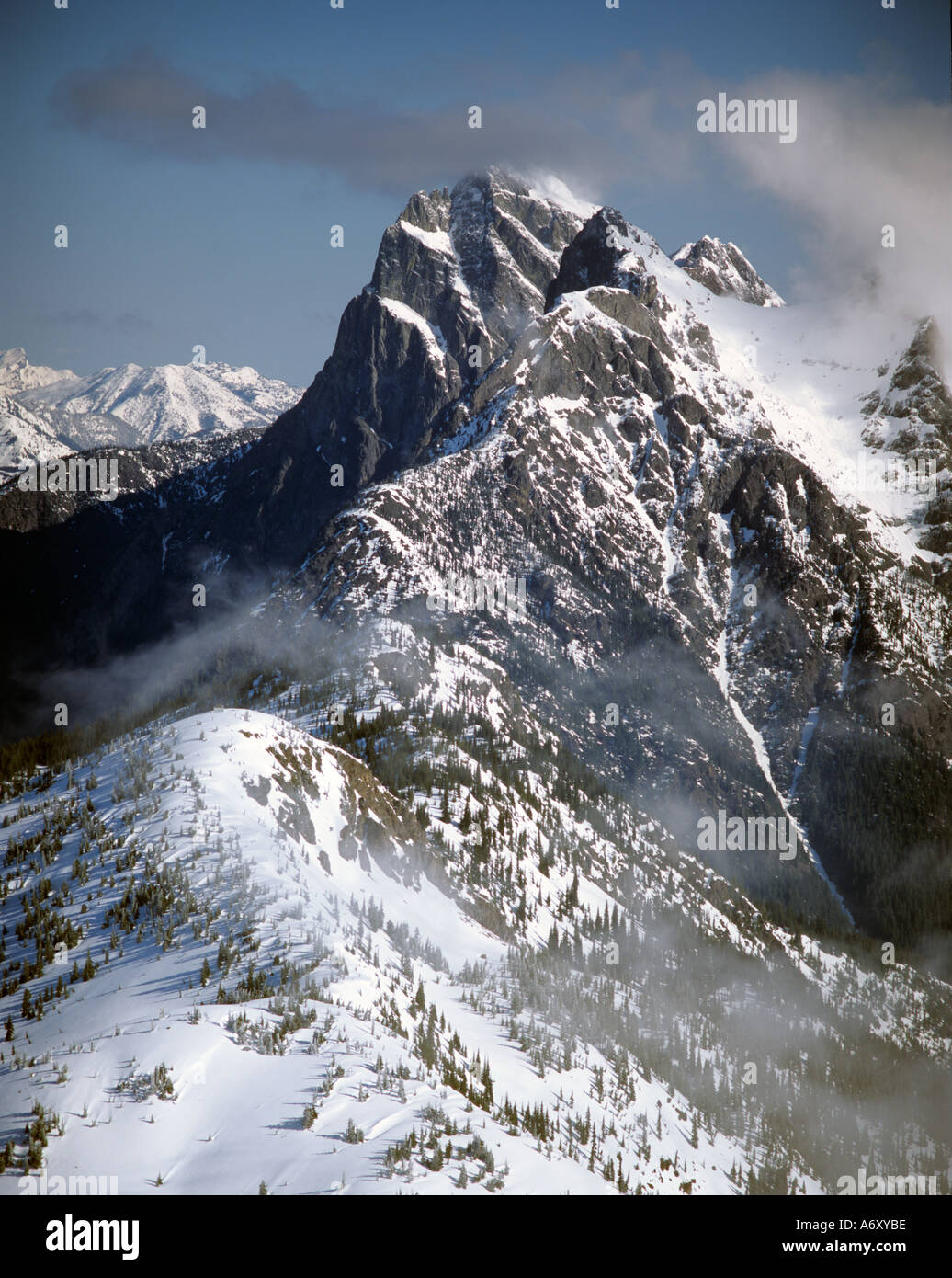 Desolation Peak Fire Lookout and Mount Hozomeen, North Cascades Mountains Washington State USA ...