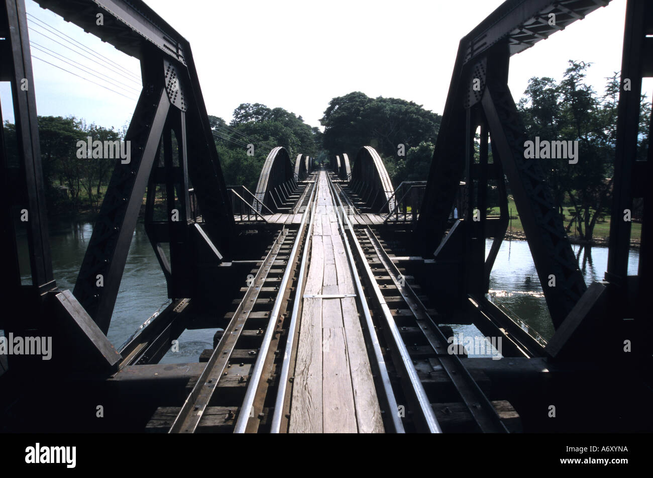Ww2 bridge build hi-res stock photography and images - Alamy