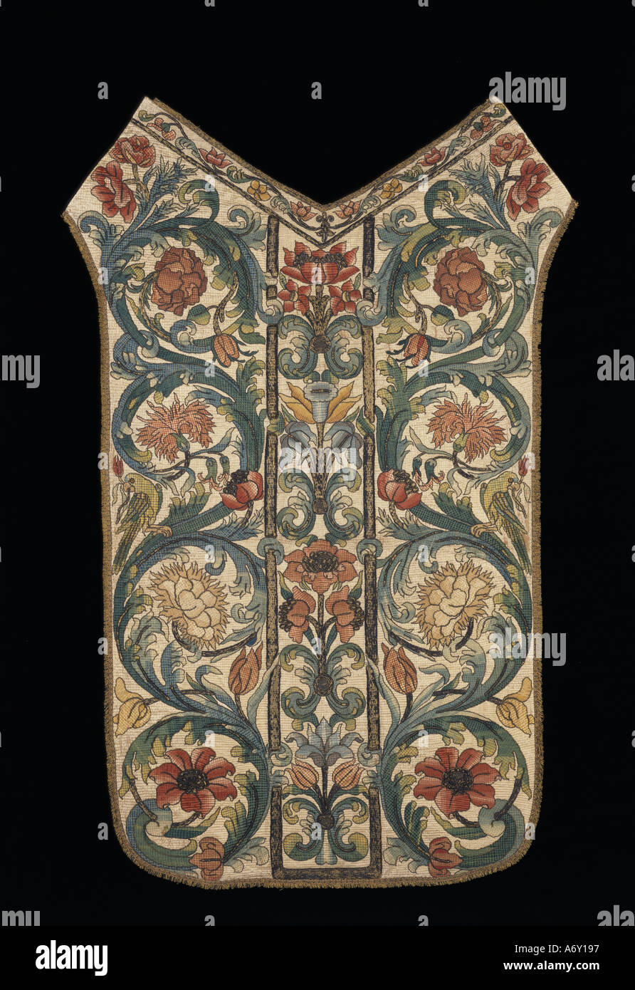 Chasuble High Resolution Stock Photography and Images - Alamy