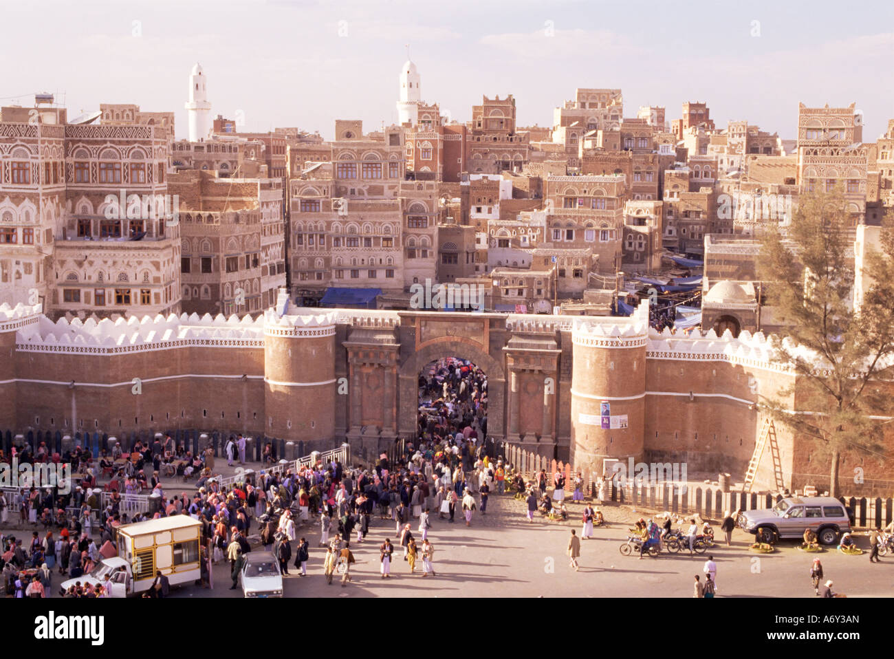 The gate bab al yemen hi-res stock photography and images - Alamy